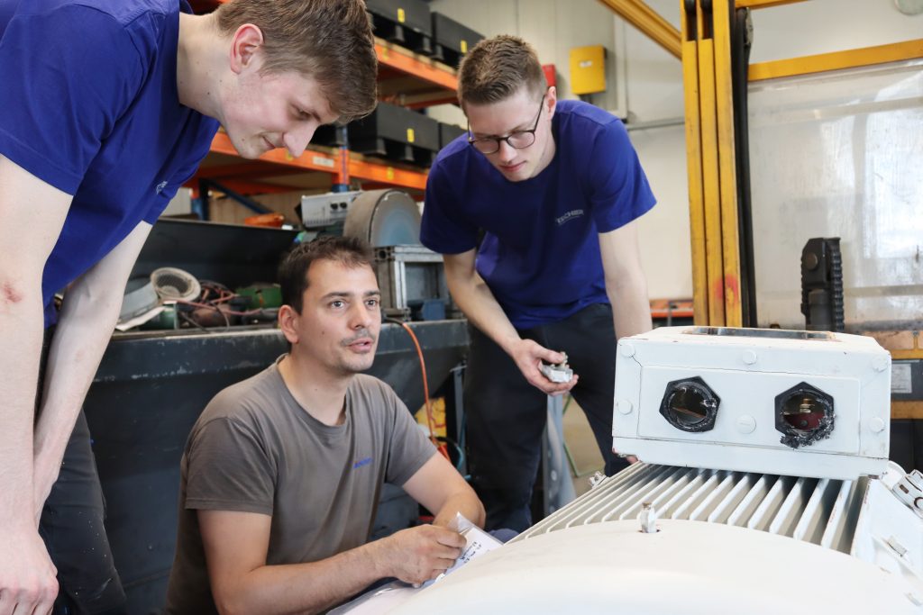 Ausbildung in einer Zukunftsbranche – Fischer Elektromotoren